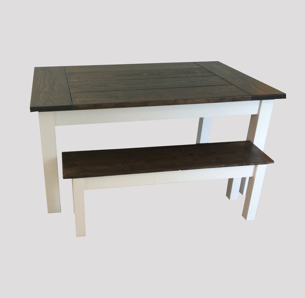 Colonial Harvest Table With Breadboard Ends – Ezekiel and Stearns